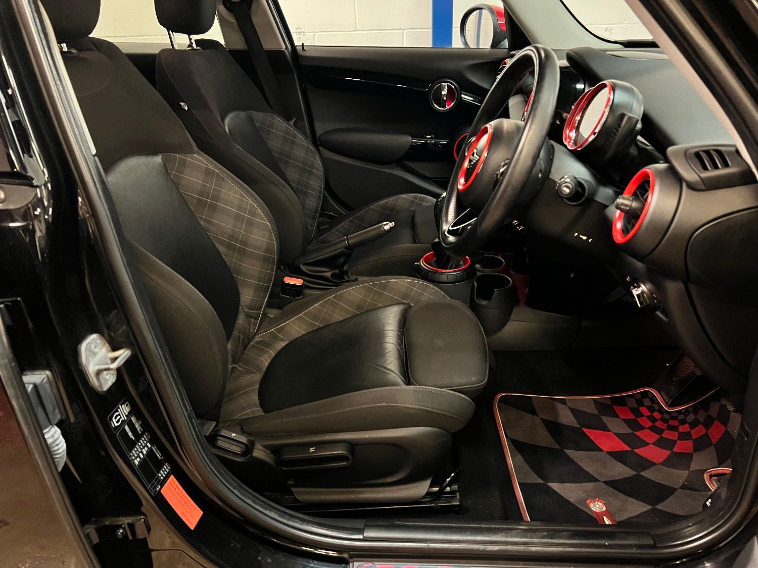 Used MINI HATCH in Ware, Hertfordshire | KDS Automotive